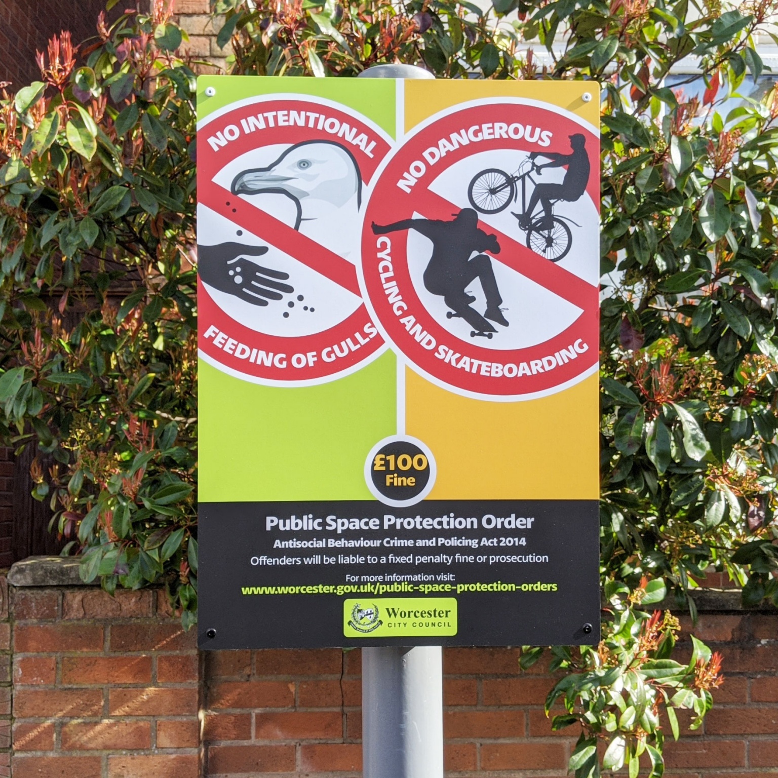 Crime Reduction Signs - CCTV Signs & Dog Fouling Signs